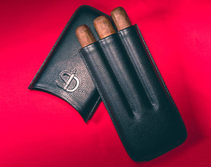 Select Draw Cigar Cutter – A distinguished cigar cutter for enthusiasts ...