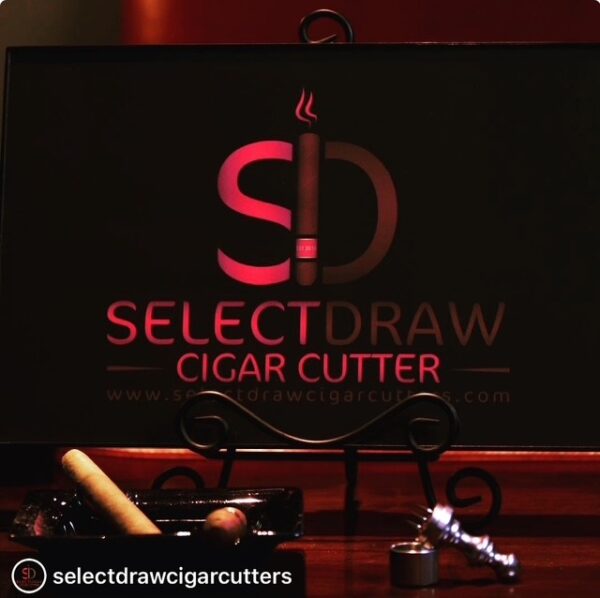 Gallery – Select Draw Cigar Cutter
